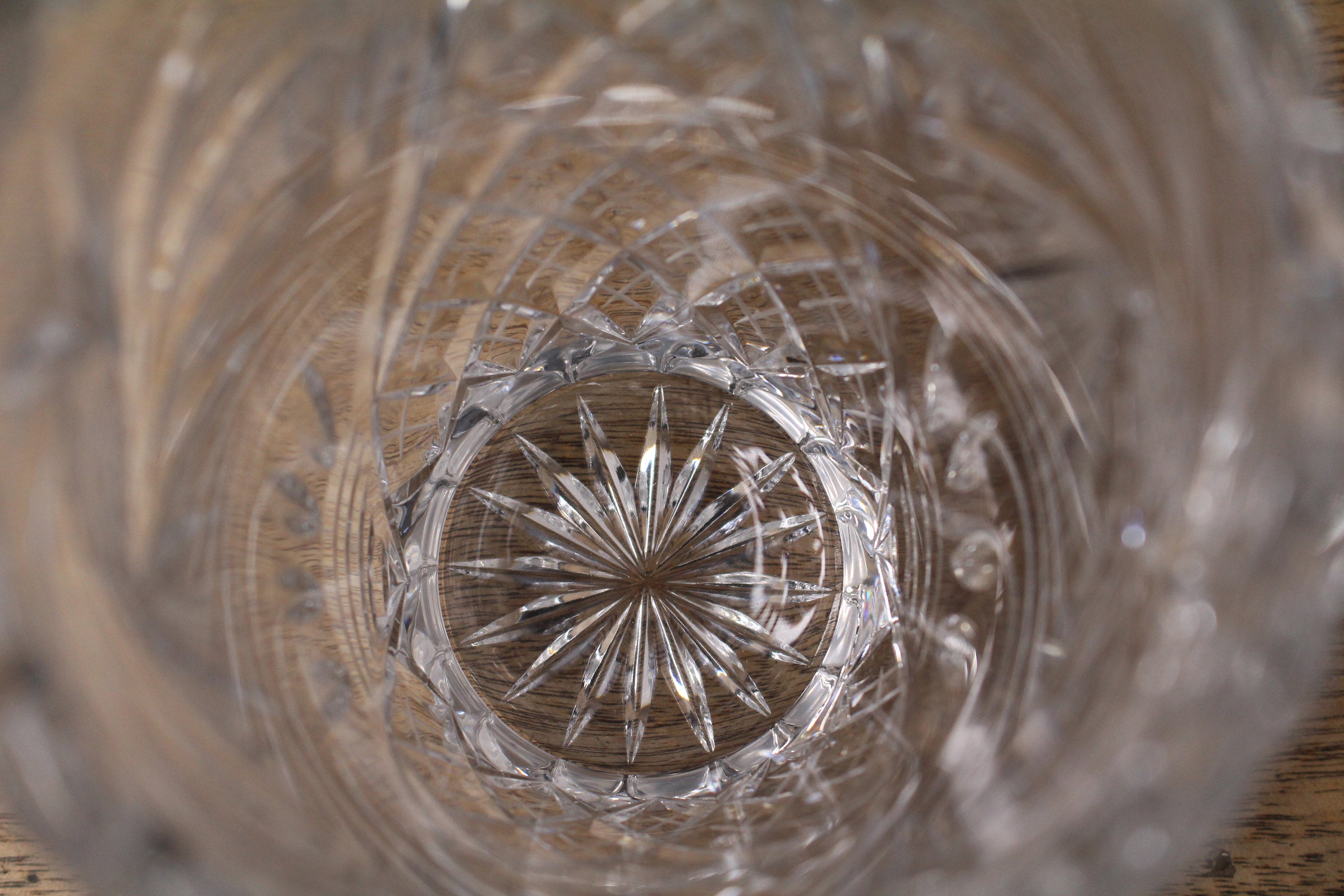 Bohemia Hand Cut Lead Crystal Vase With Beautiful Spiral Star Design & teeth Rim 25cm Tall, 24% ...