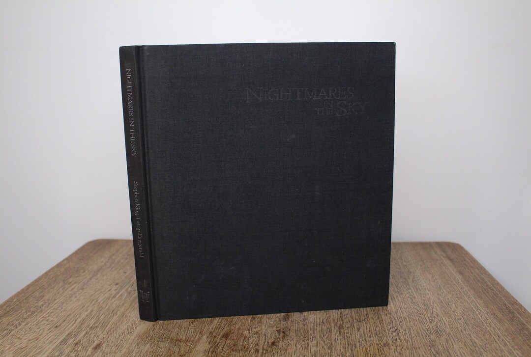 Nightmares in the Sky: Gargoyles and Grotesques With Text by Stephen ...