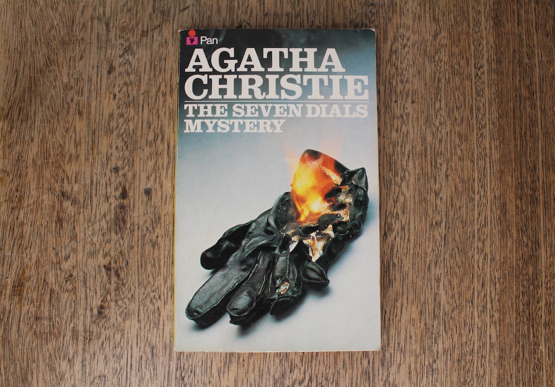 The Seven Dials Mystery by Agatha Christie Vintage Pan Paperback ...