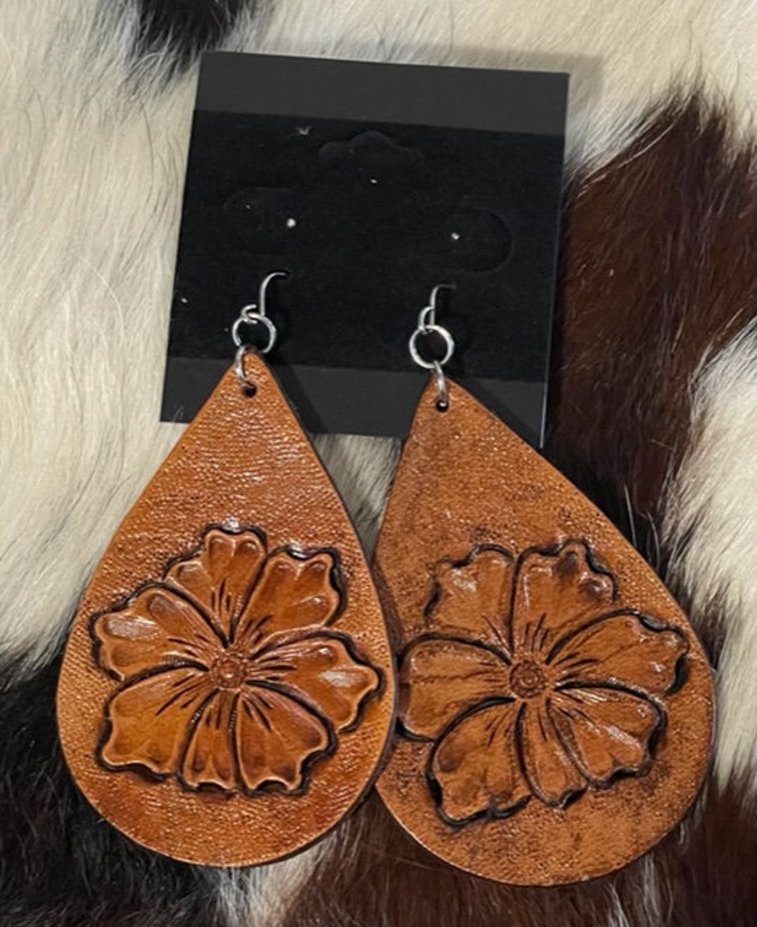Custom Handmade Leather Tooled Flower Earrings - Etsy