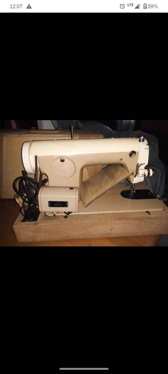 Sewing & Fiber Sewing Machines Vintage Japanese Wizard Sewing Machine ...