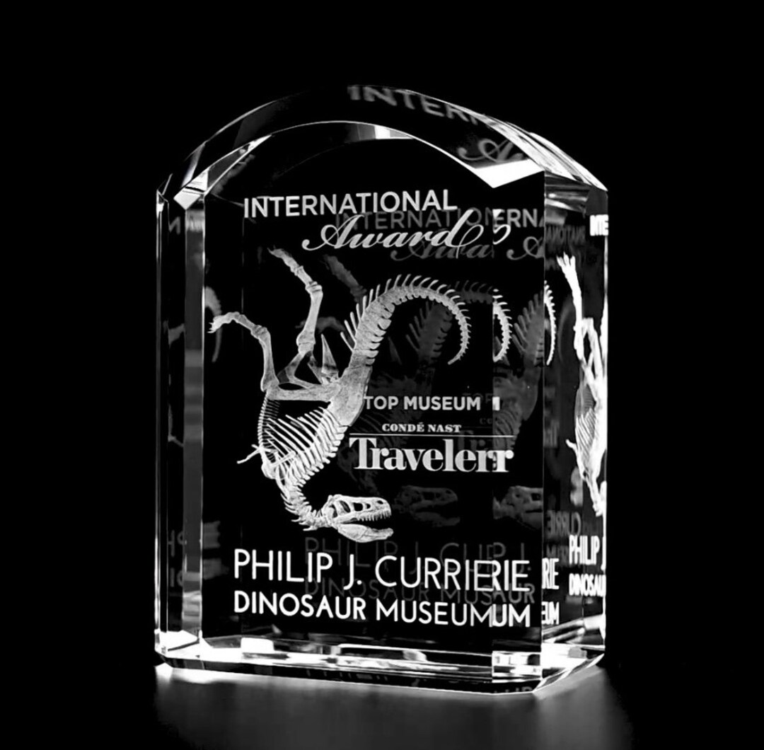 3D Crystal Morton Award | Custom Laser Etched & Engraved Glass ...