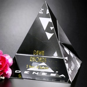 Crystal Pyramid Award Custom Etched & Engraved Glass Personalized ...