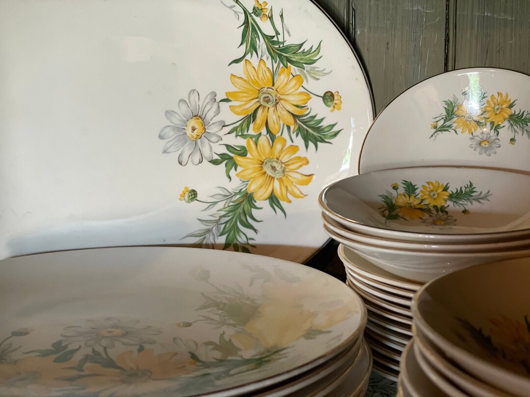 Vintage Knowles China: Yellow & White Daisy Dinnerware, Gold Trim - Etsy