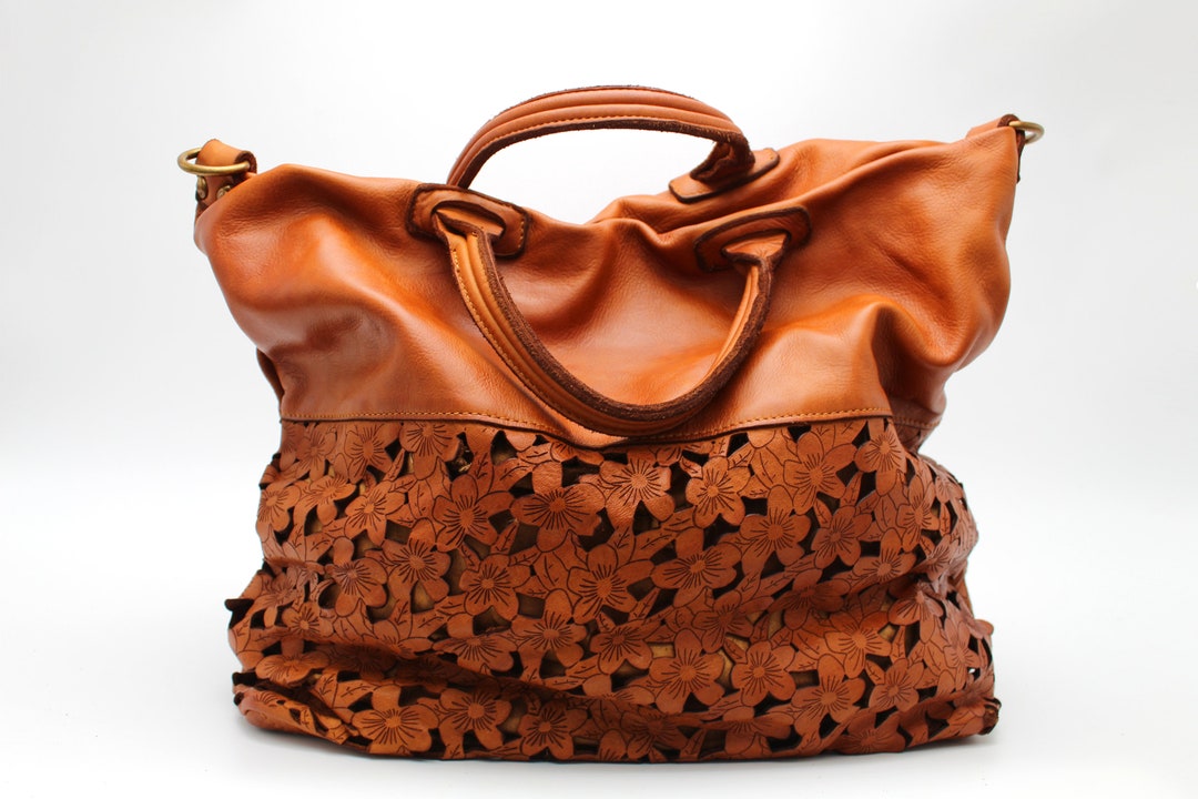 Soft Bag in Leather New Leather Handbag Soft Hobo Bag Women's Beautiful ...