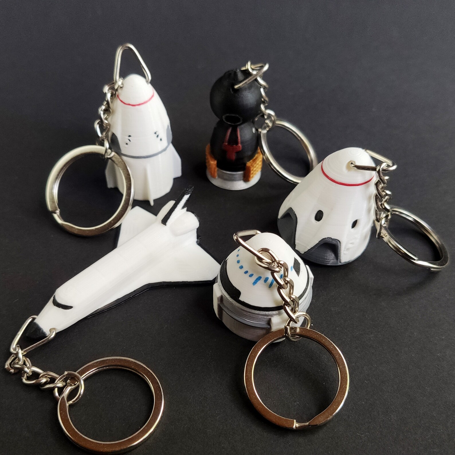 Spaceship Keychains Set of 5 Crew Dragon Shuttle Soyuz | Etsy
