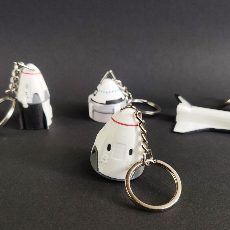 Spacex Crew Dragon Capsule Keychain Spacecraft 3D Printed - Etsy