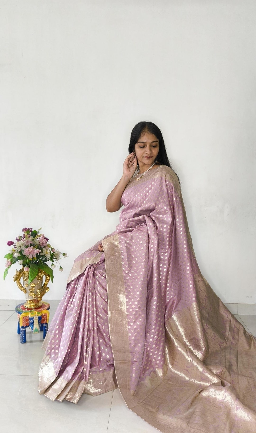 Lavender Banarasi Silk Saree: Zari Floral Buti Motifs - Etsy