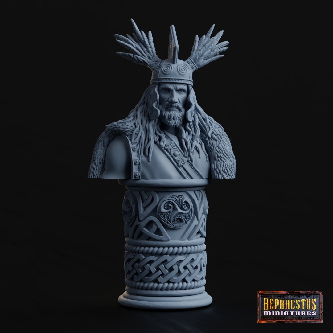 Gallic Chief Shoulder Bust + Plinth - Display - Ideal for Painting ...