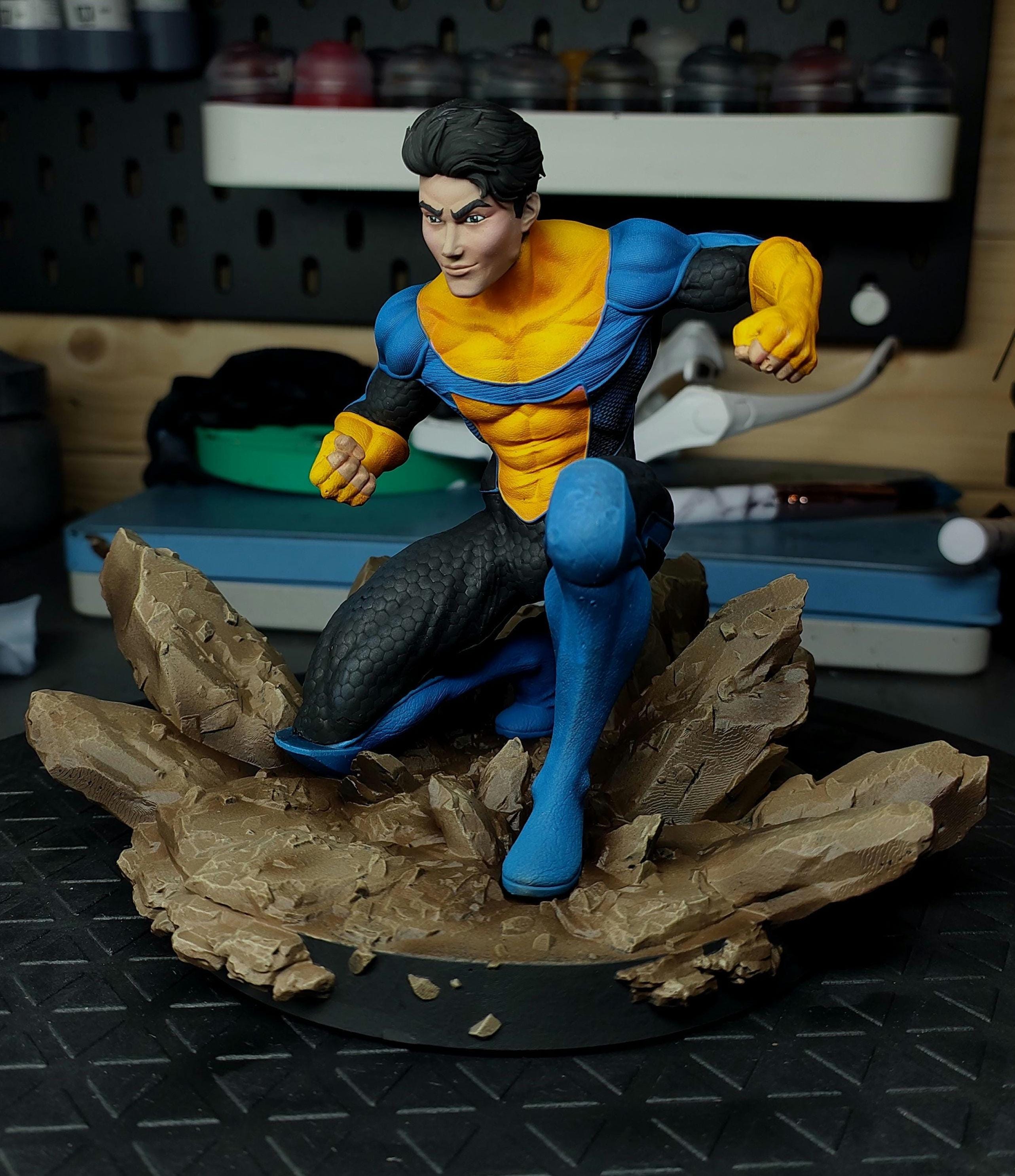 Invincible Painted Statue - Display - 1:6 Model - Fan Art - Etsy