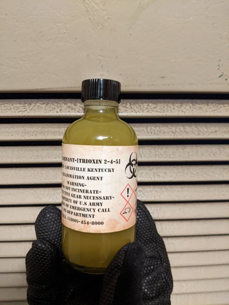 Trioxin 2-4-5return of the Living Dead | Etsy