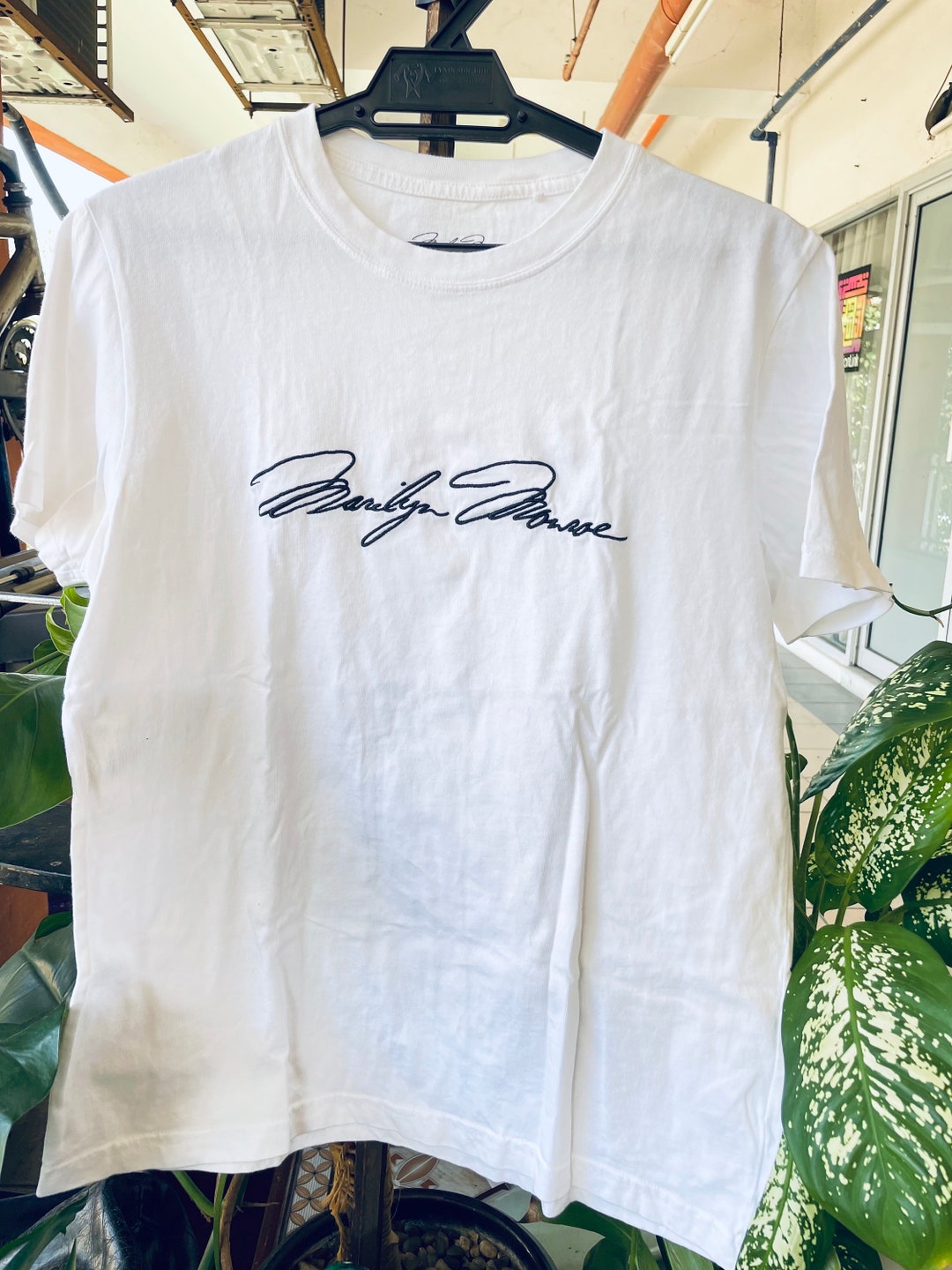 Marilyn Monroe Embroidered Signature Autograph Tee T-shirt - Etsy