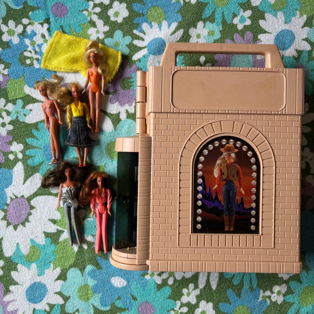 Vintage Kenner Glamour Gals Showplace Case & 5 Dolls - Etsy