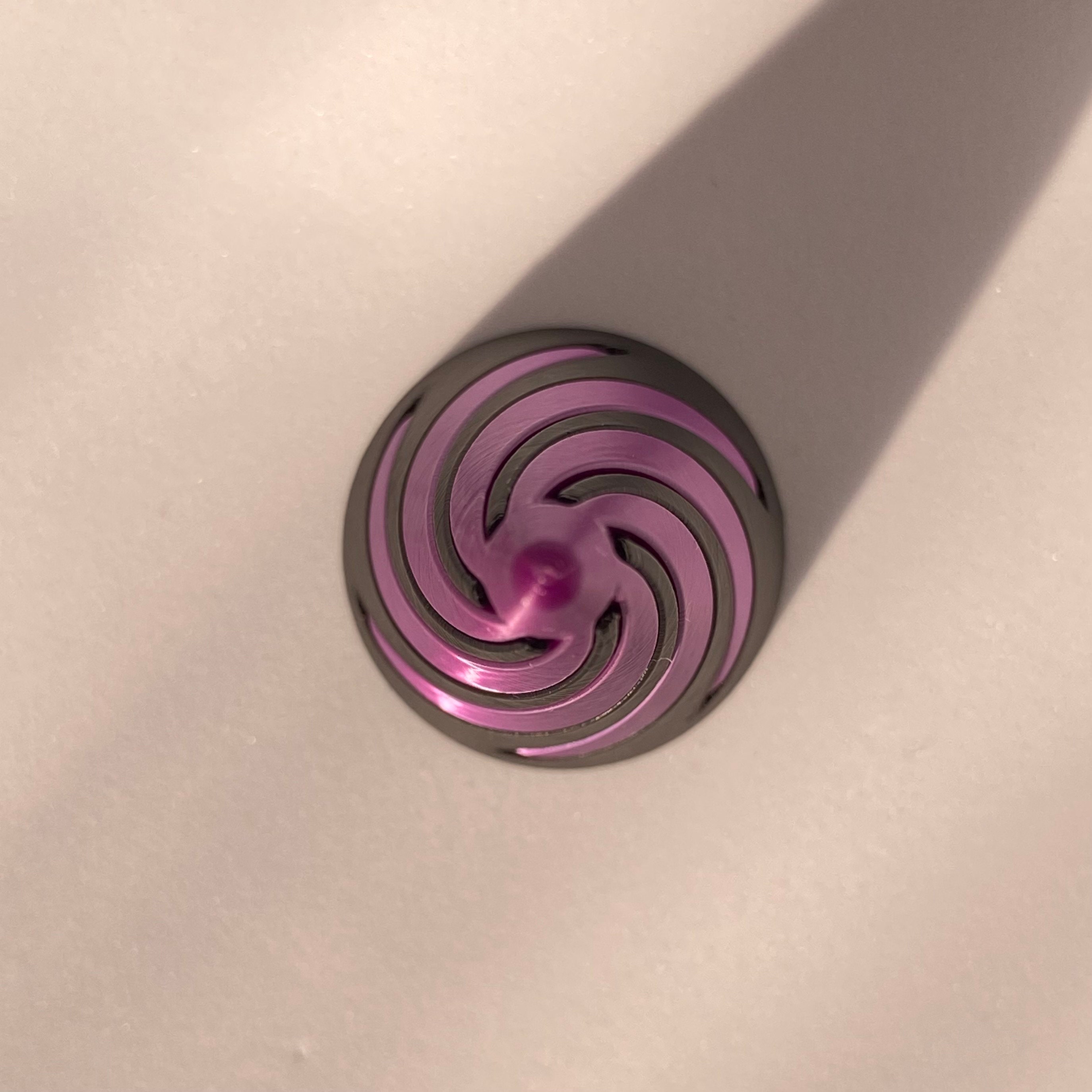 Impossible Vortex Cones | Kinetic Fidget Toy | Optical Illusion ...