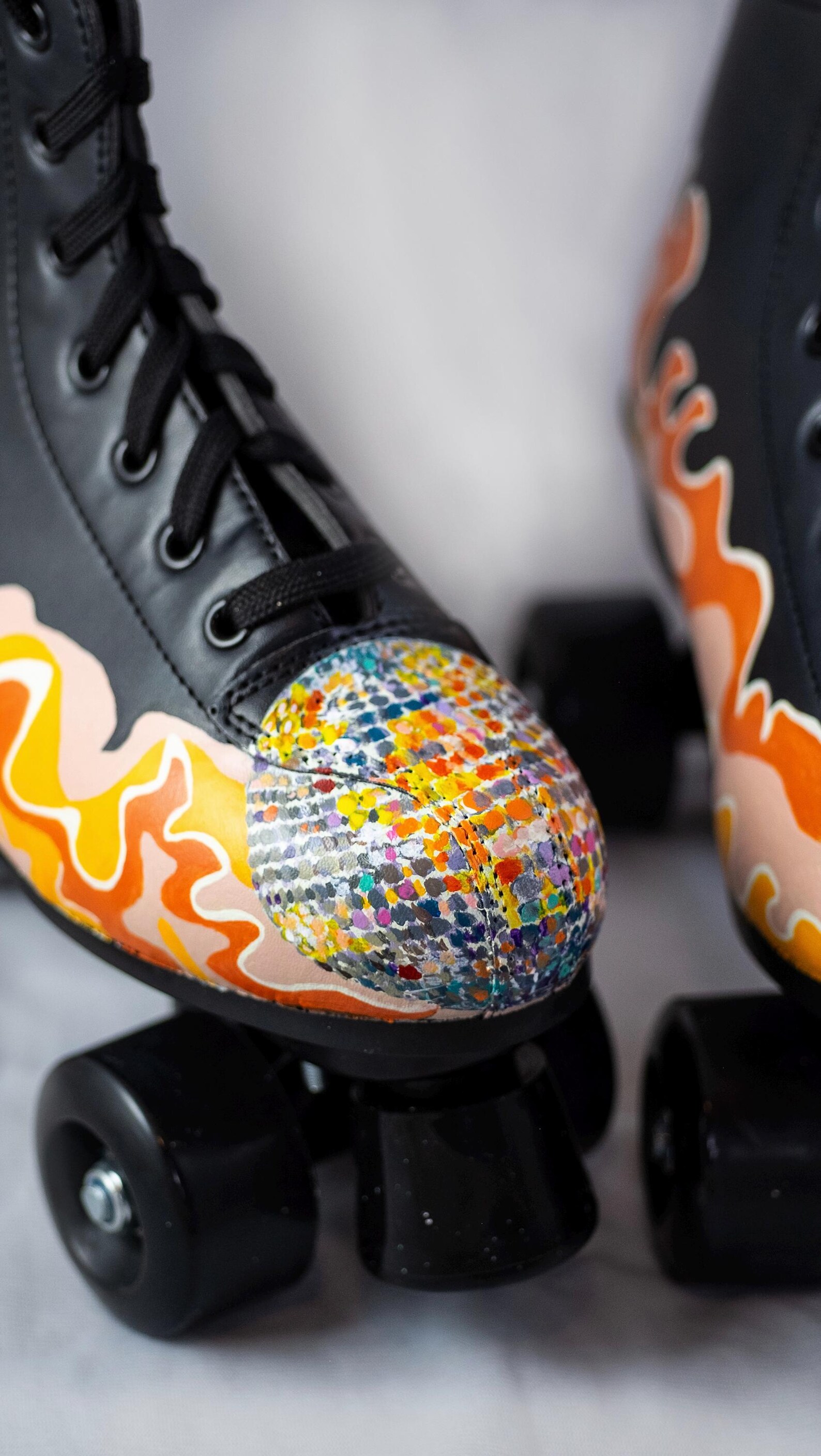 Hand-painted 70s Roller Skates - Etsy