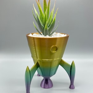 Retro Rocket Planter | 3D Printed Retro Rocket | Rocket Planter - Etsy