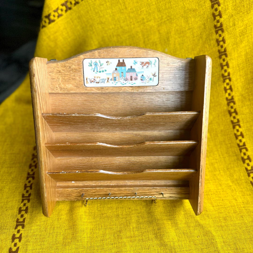 Vintage International Heartland 1980s Entryway Organizer - Etsy