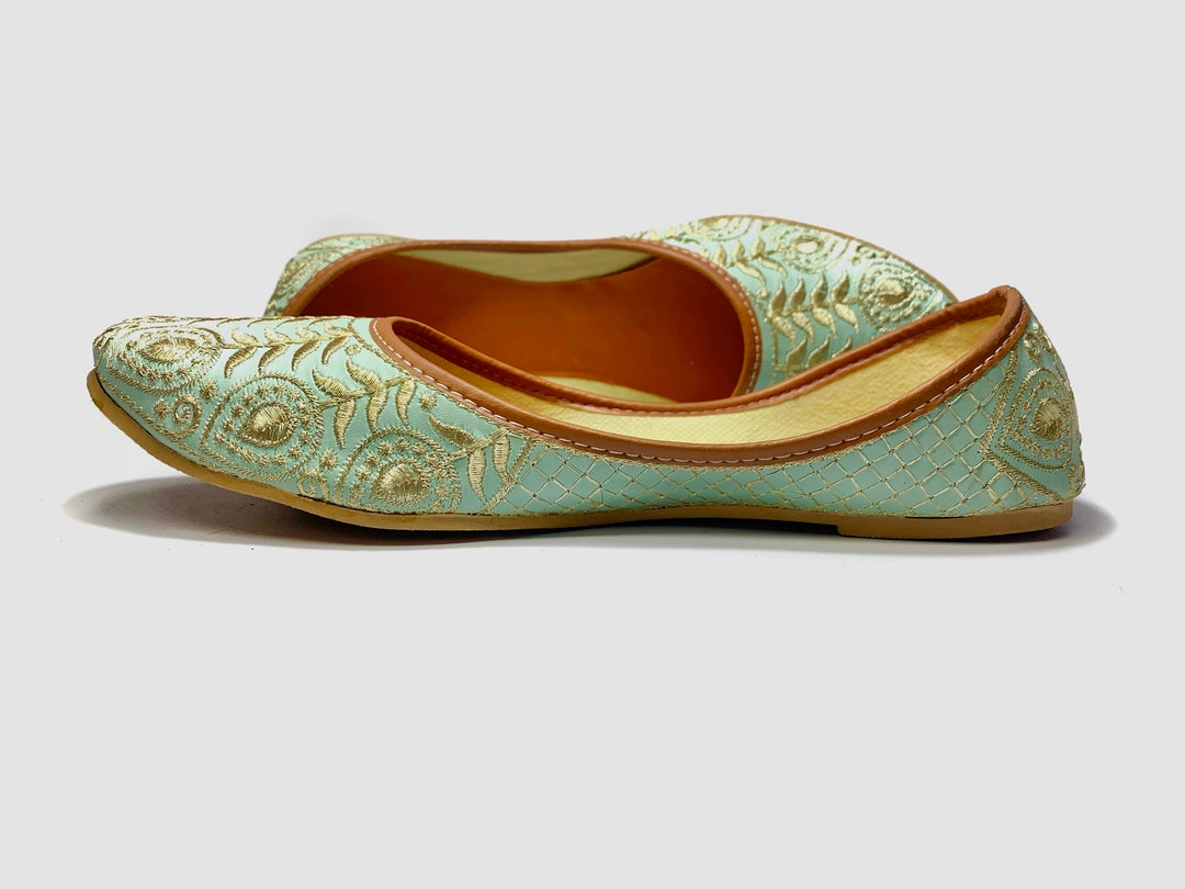 Embroidered Traditional Indian Jutti, Formal Indian Jutti Shoe for ...