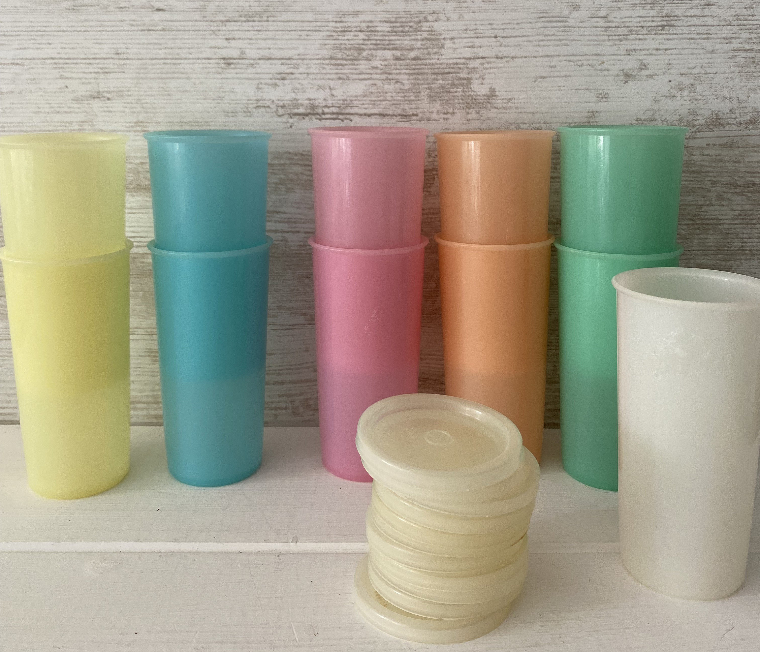 Vintage Tupperware Vintage Beakers With Lids Pastel - Etsy