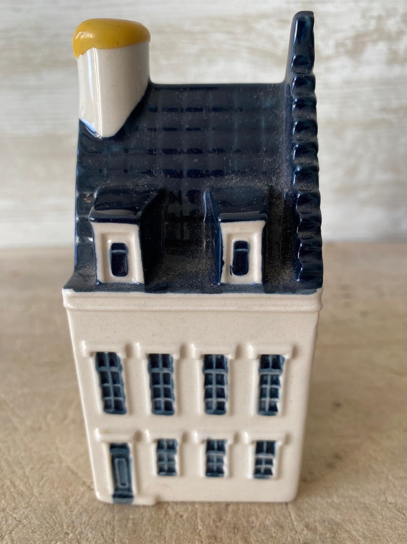 KLM Delft Bols House . Collectible Miniature Delft House Numbers 77 KLM ...