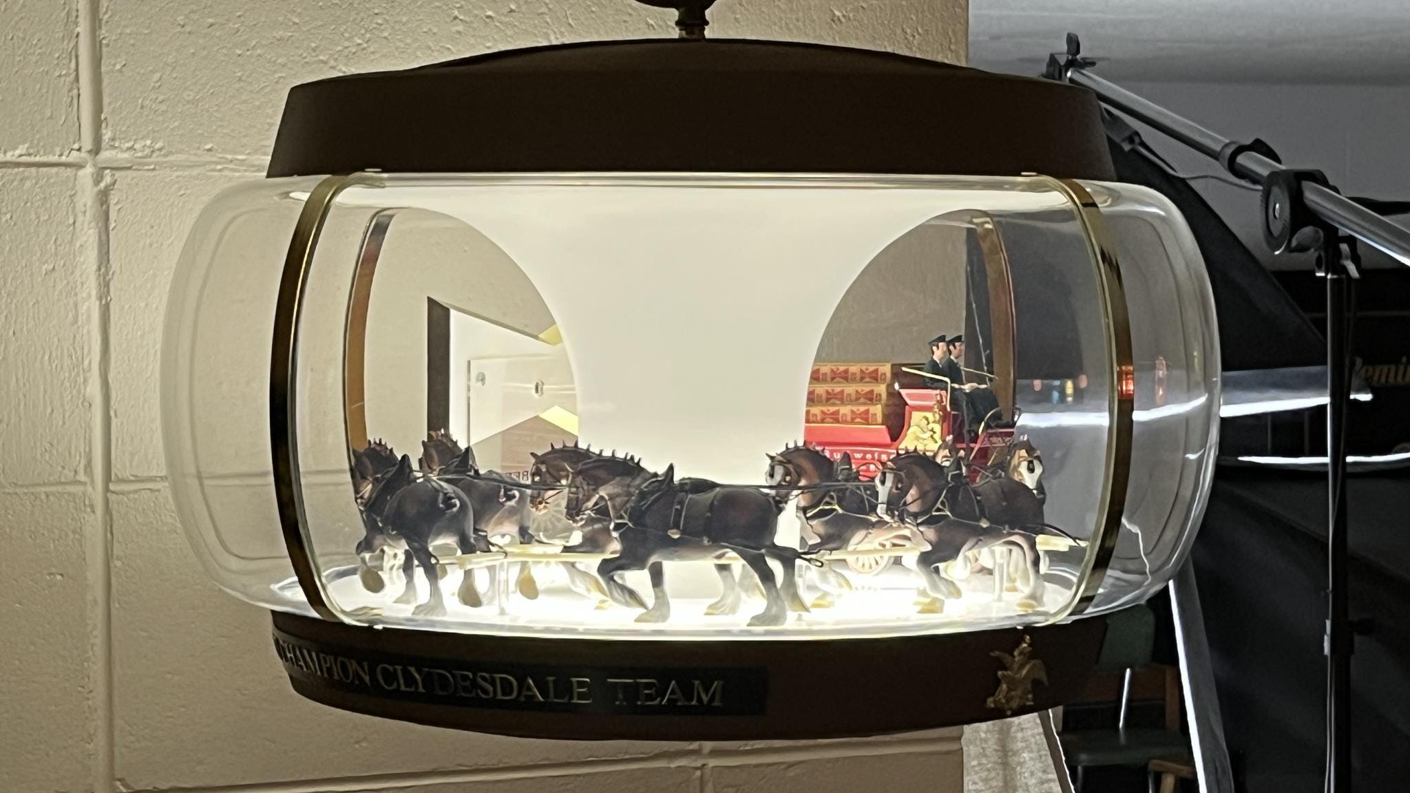 Budweiser Beer Parade Clydesdale Motion Sign - Etsy