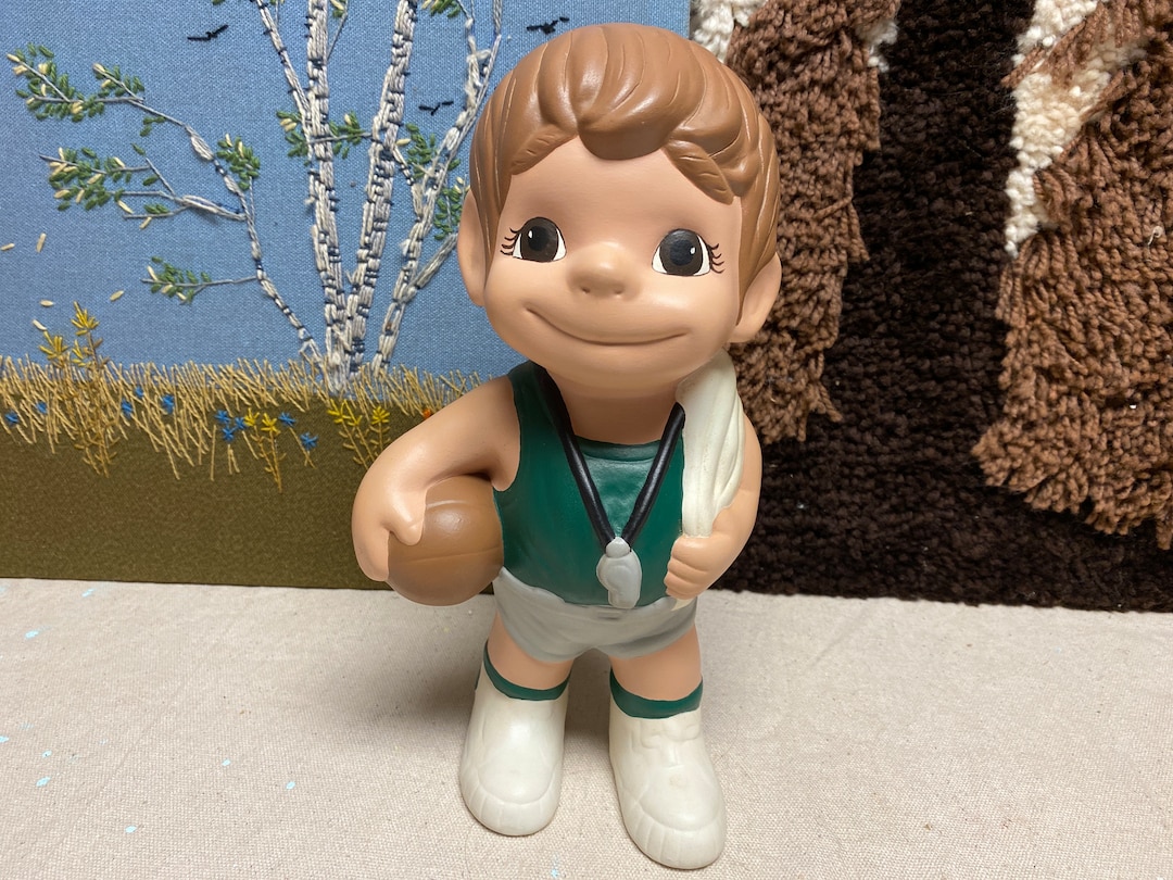 Vintage Atlantic Mold Ceramic Basketball Player - Etsy