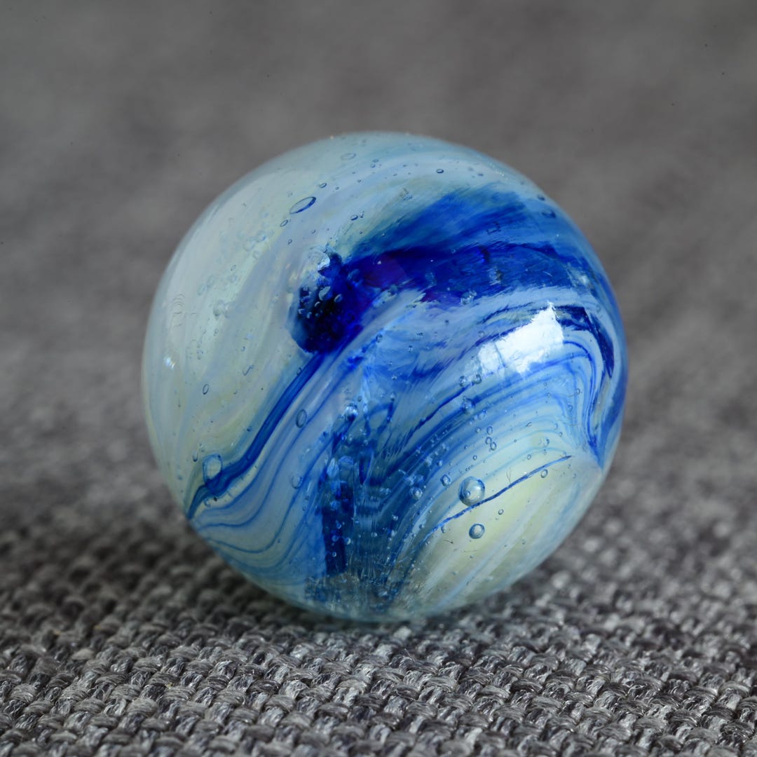 Whispler Vintage Marble English 1950's Ocean Flurry Ultramarine Dynamic ...