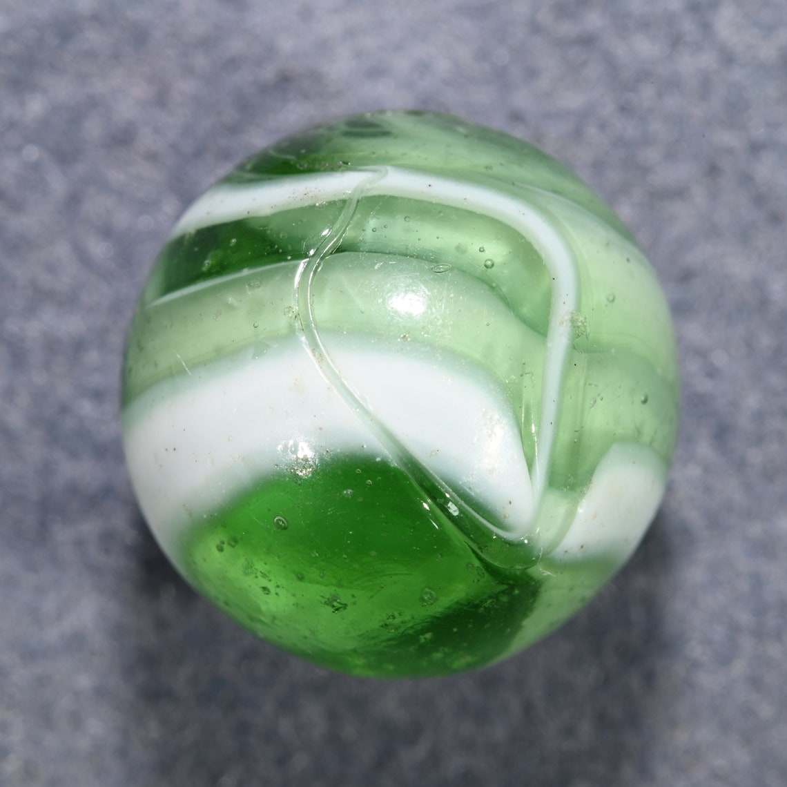 Japanese Yasuda Marble Green. Transitional With a Crease | Etsy