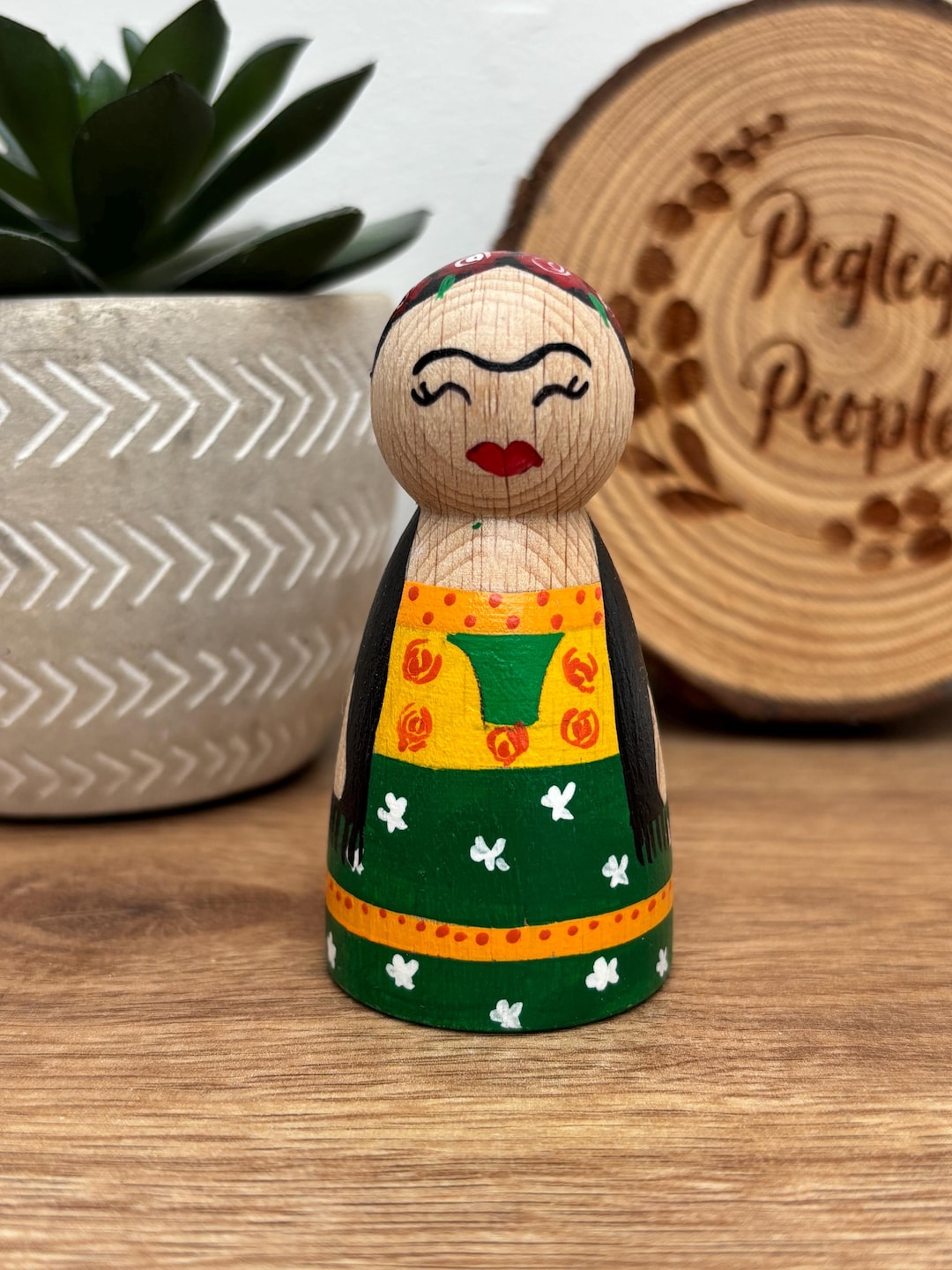 Frida Kahlo Peg Doll, Inspirational People, Little People Big Dreams ...