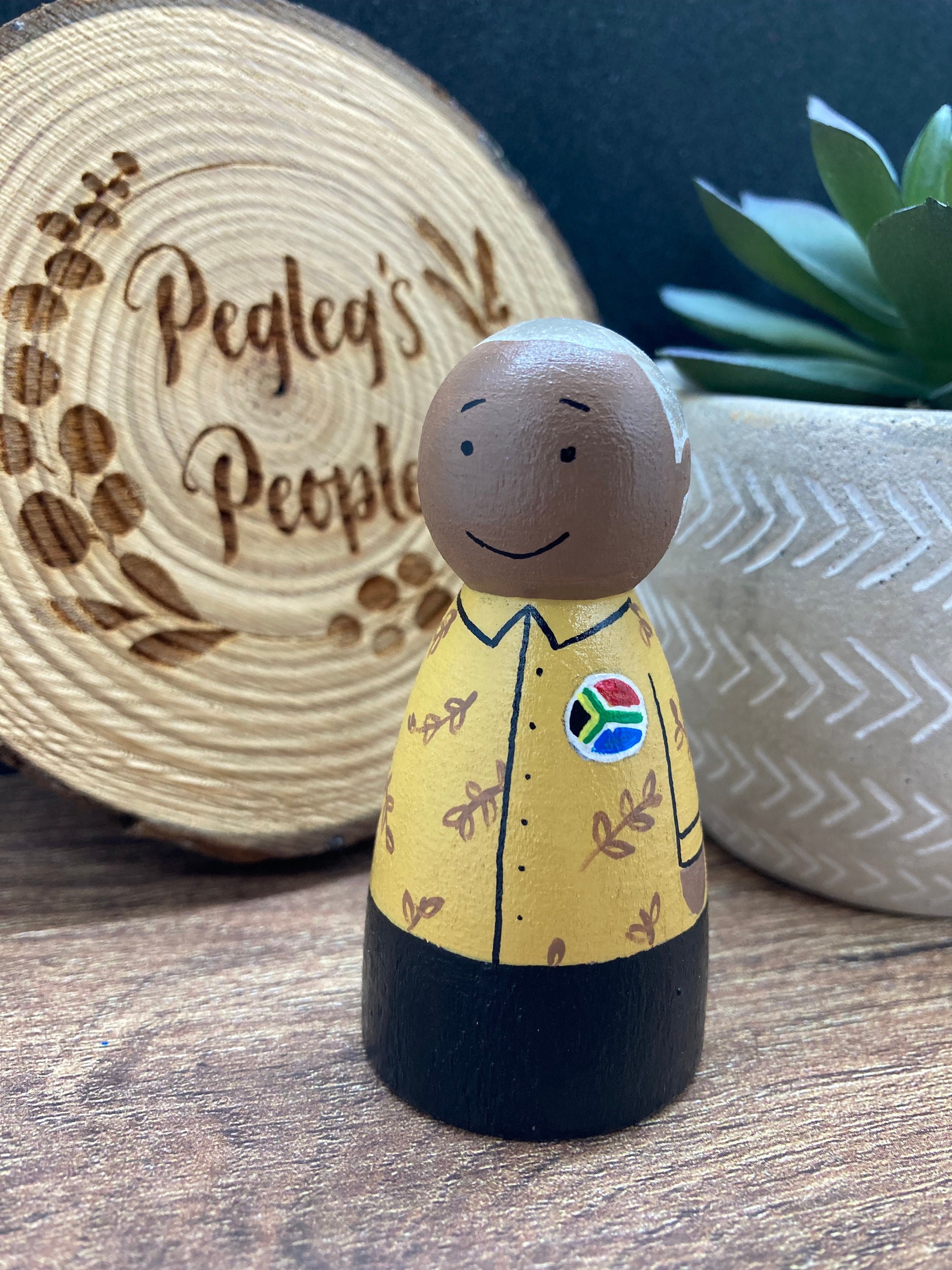 Nelson Mandela Peg Doll, Little People Big Dreams, Historical Figures ...