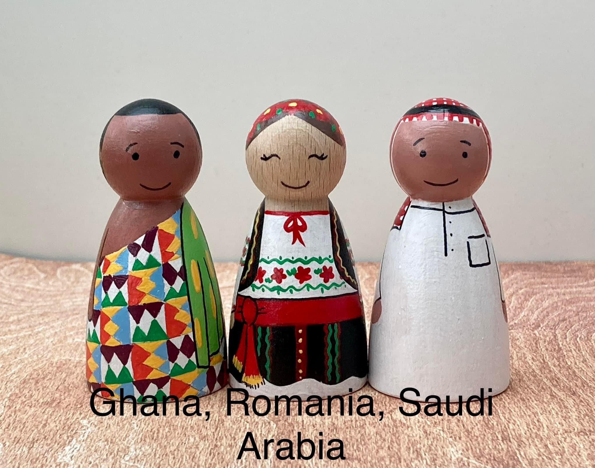 Multicultural Peg Dolls, International Traditional Costumes ...