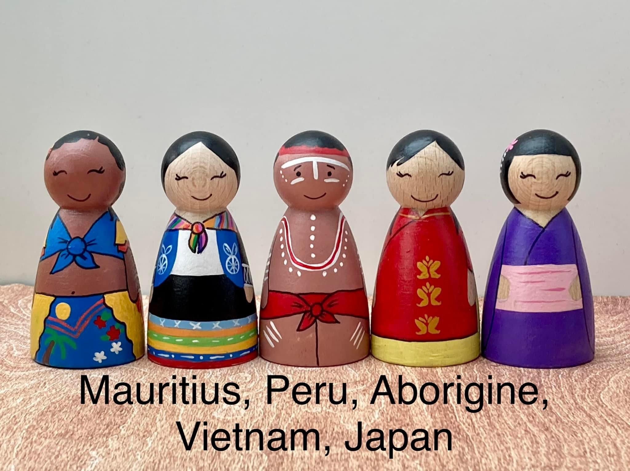 Multicultural Peg Dolls, International Traditional Costumes ...