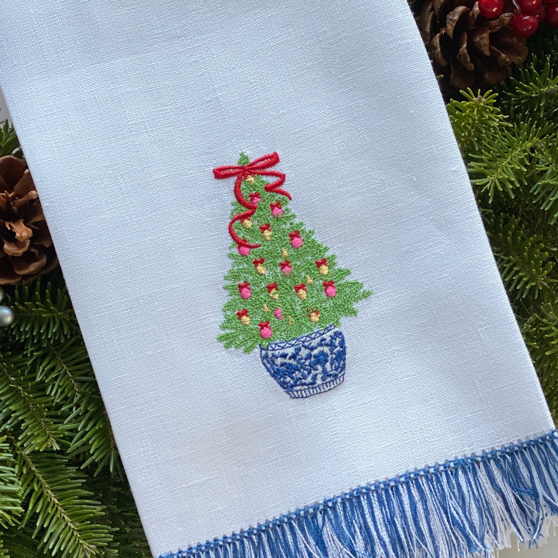 Chinoiserie Chic Christmas Tree - Machine Embroidery Design File - PES ...