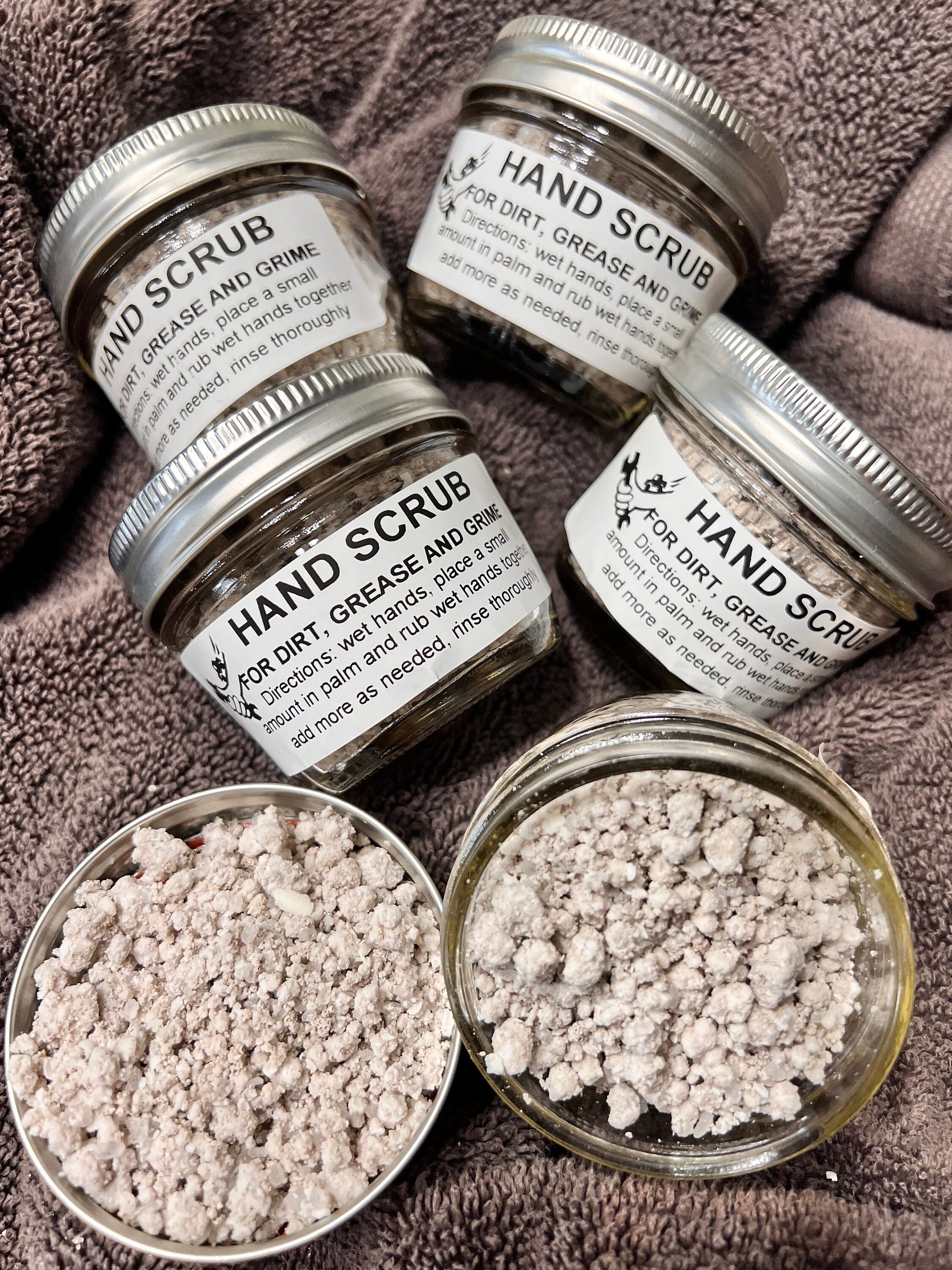 Mechanic, Gardener Hand Scrub Soap Exfoliator Garden Grease Dirt Grime ...