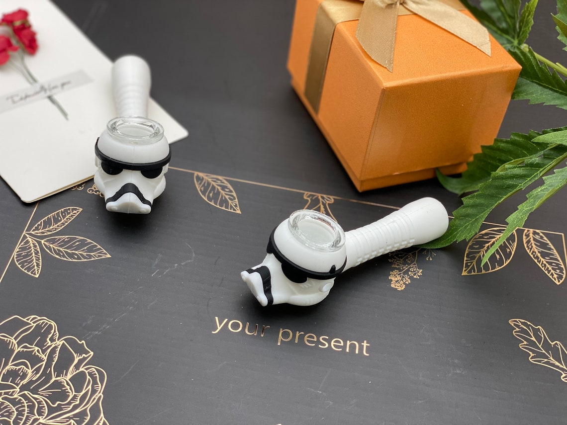 StarWars Stormtrooper Smoking Pipe Silicone & Glass Pipe | Etsy