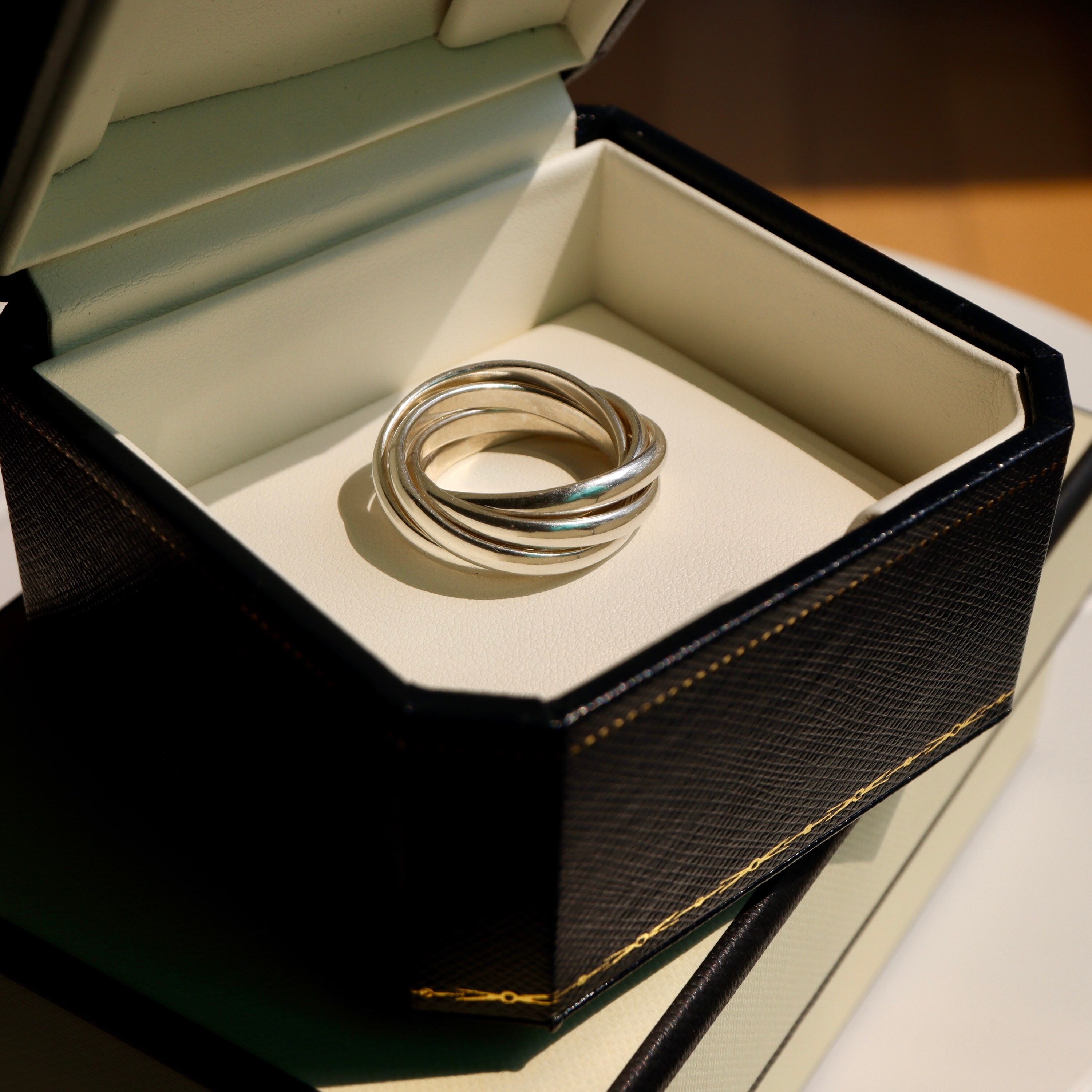 Cool Rings Interlocked Ring Five Rolling Ring Multi Band - Etsy UK