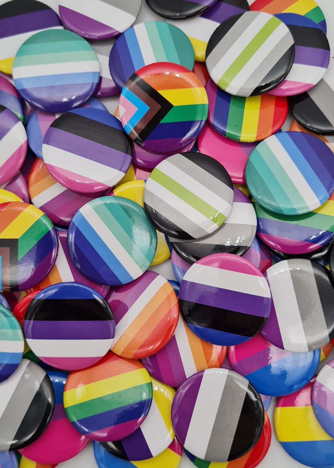 Pride Pin Badges in Customisable Bulk Packs. 25mm (1 Inch Diameter ...