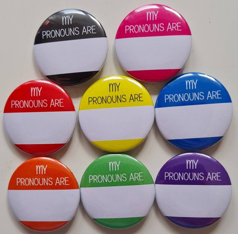Bulk Pack Blank Pronoun Pins. 1.25 Inches 32mm Diameter. - Etsy