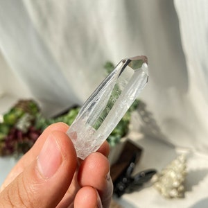 Natural Sirius Quartz Wand Point , Metaphysical Crystals , Crystal ...