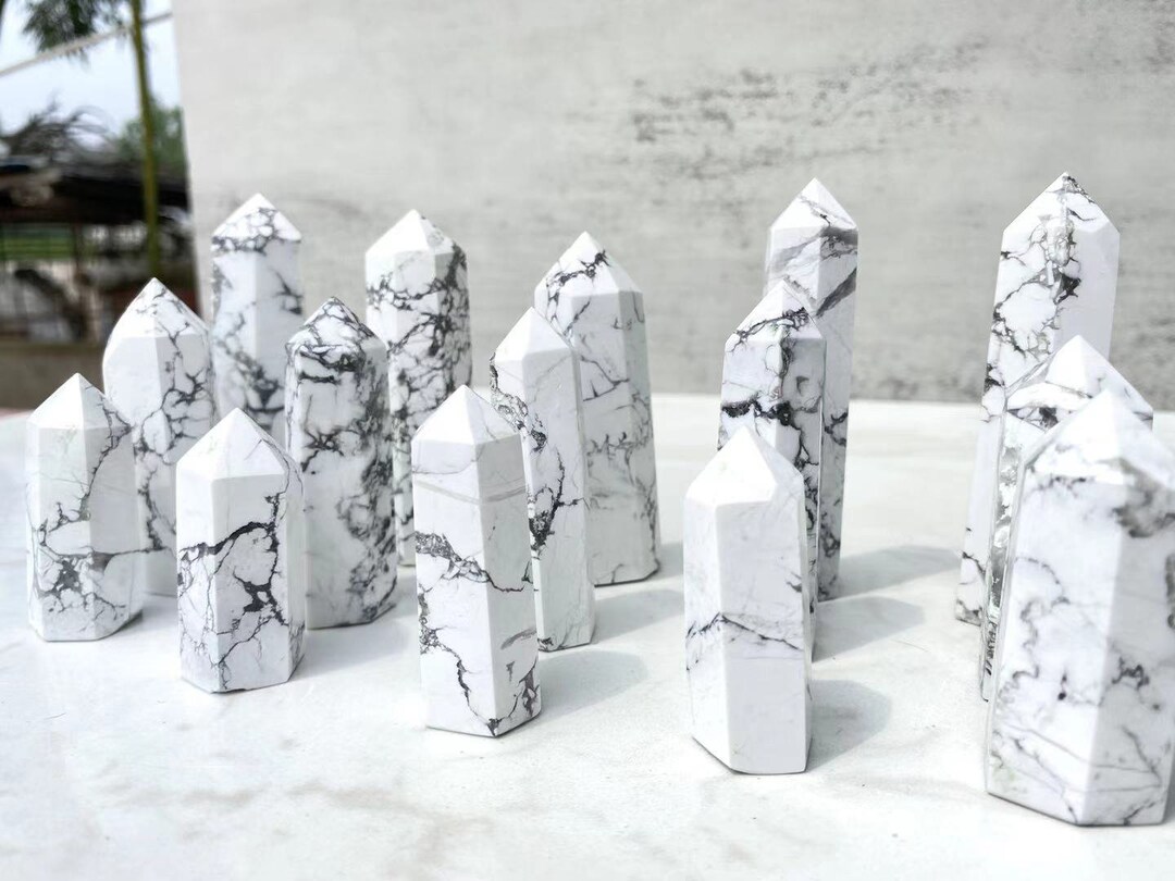 Natural Howlite Crystal Tower , Howlite Point , Howlite Obelisk , Home ...