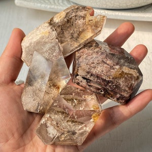 Pastel Colored Garden Quartz Freeform , Scenic Quartz Freeforms ...