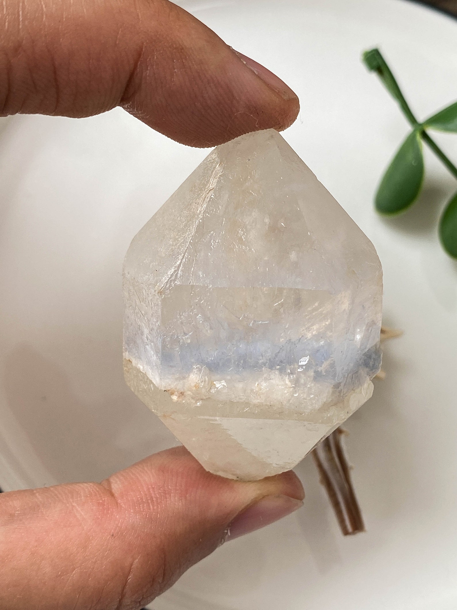 Natural Blue Dumortierite Specimen , Dumortierite in Quartz Point , Raw ...