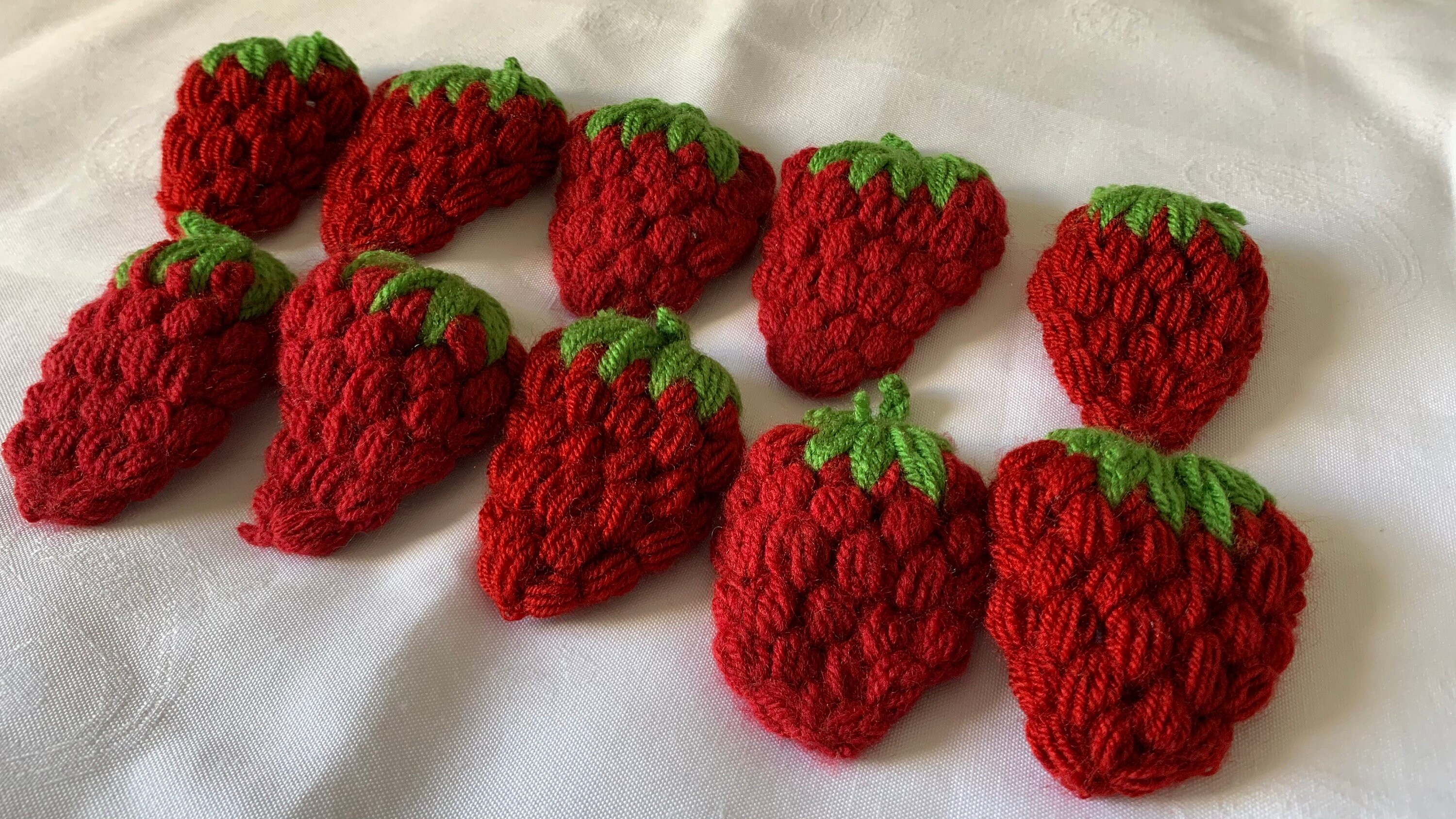 10 Pieces Strawberry | Handmade Strawberry for Cardigan | Strawberry ...