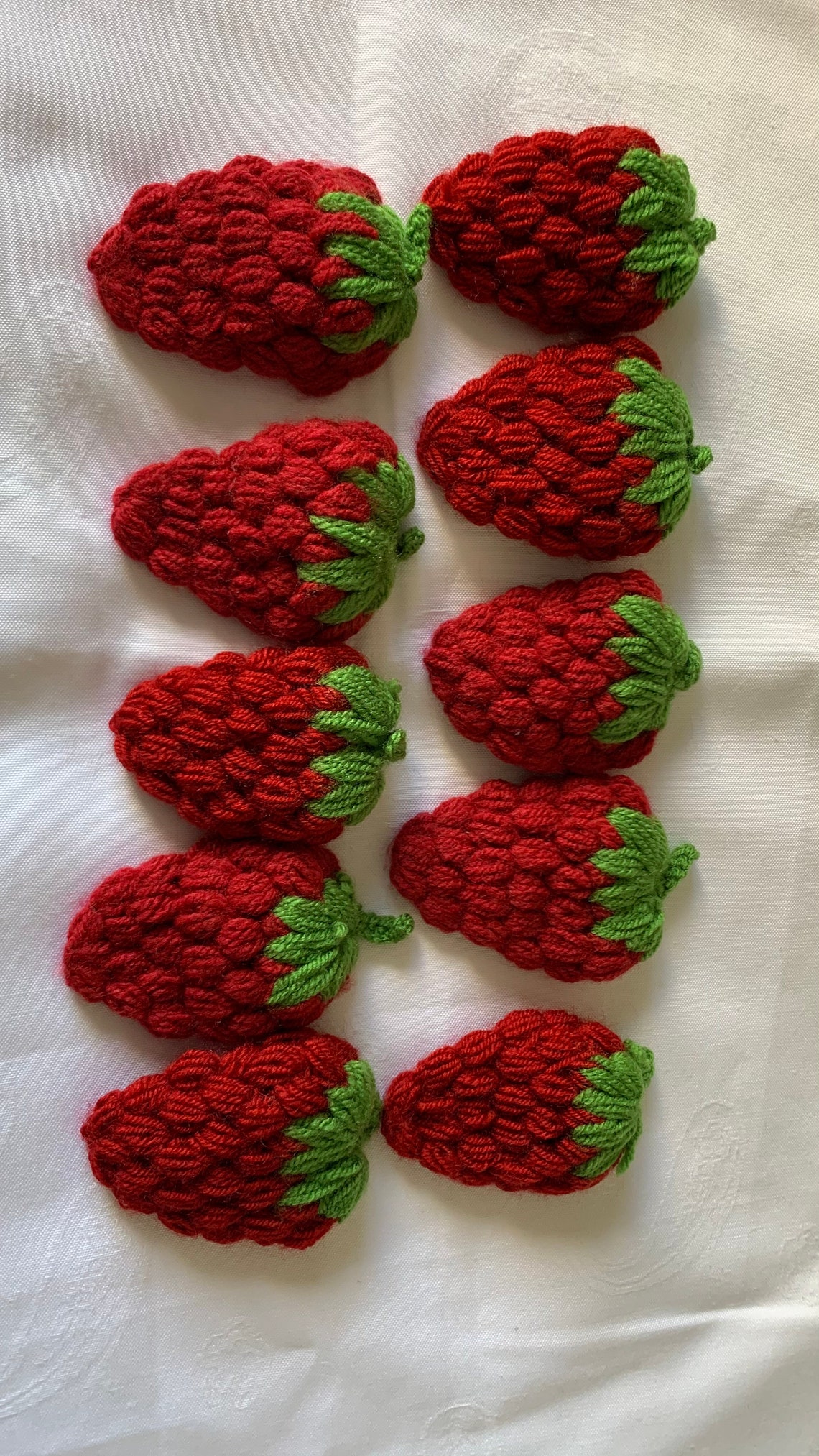 10 Pieces Strawberry | Handmade Strawberry for Cardigan | Strawberry ...