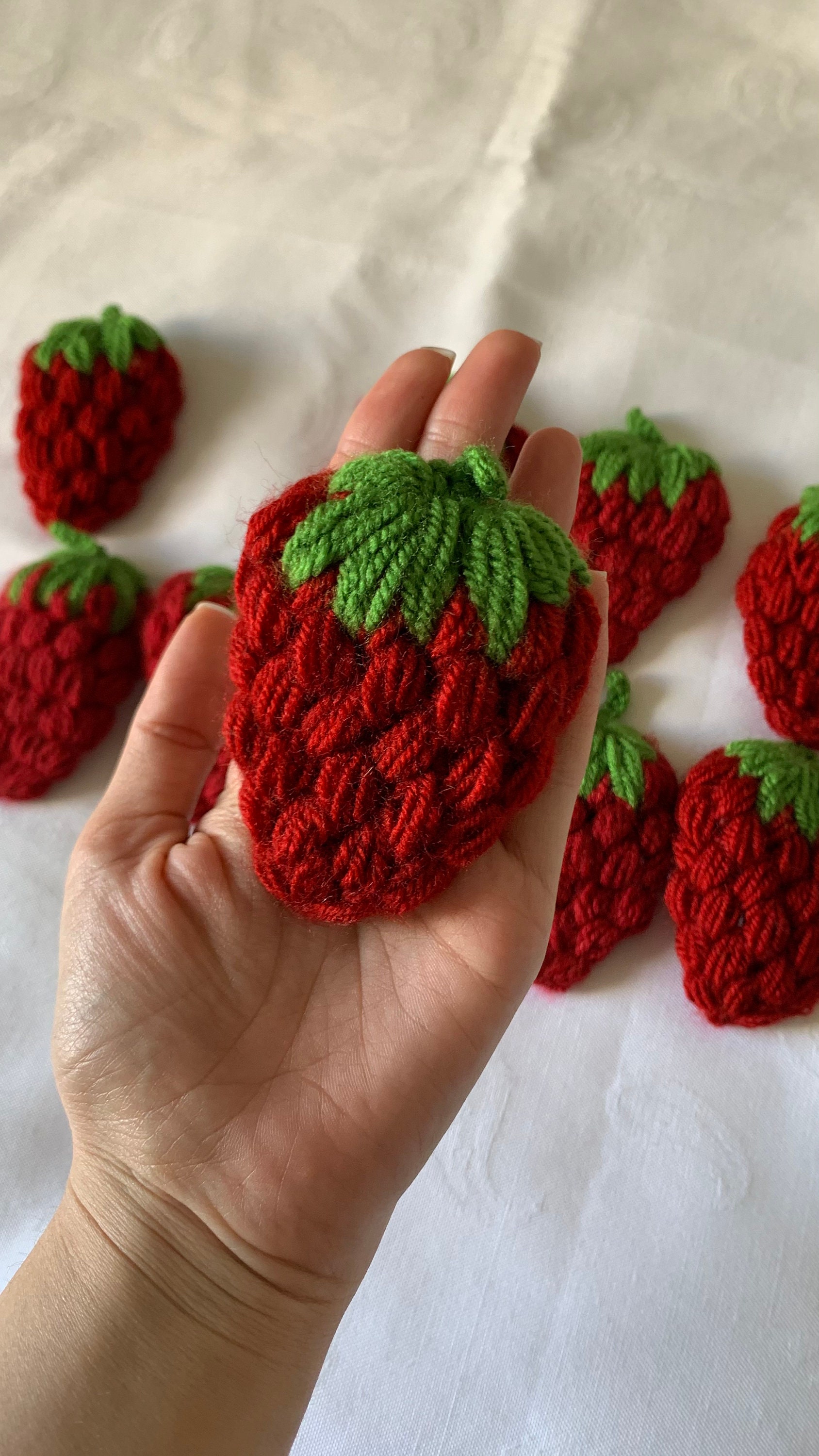 10 Pieces Strawberry | Handmade Strawberry for Cardigan | Strawberry ...