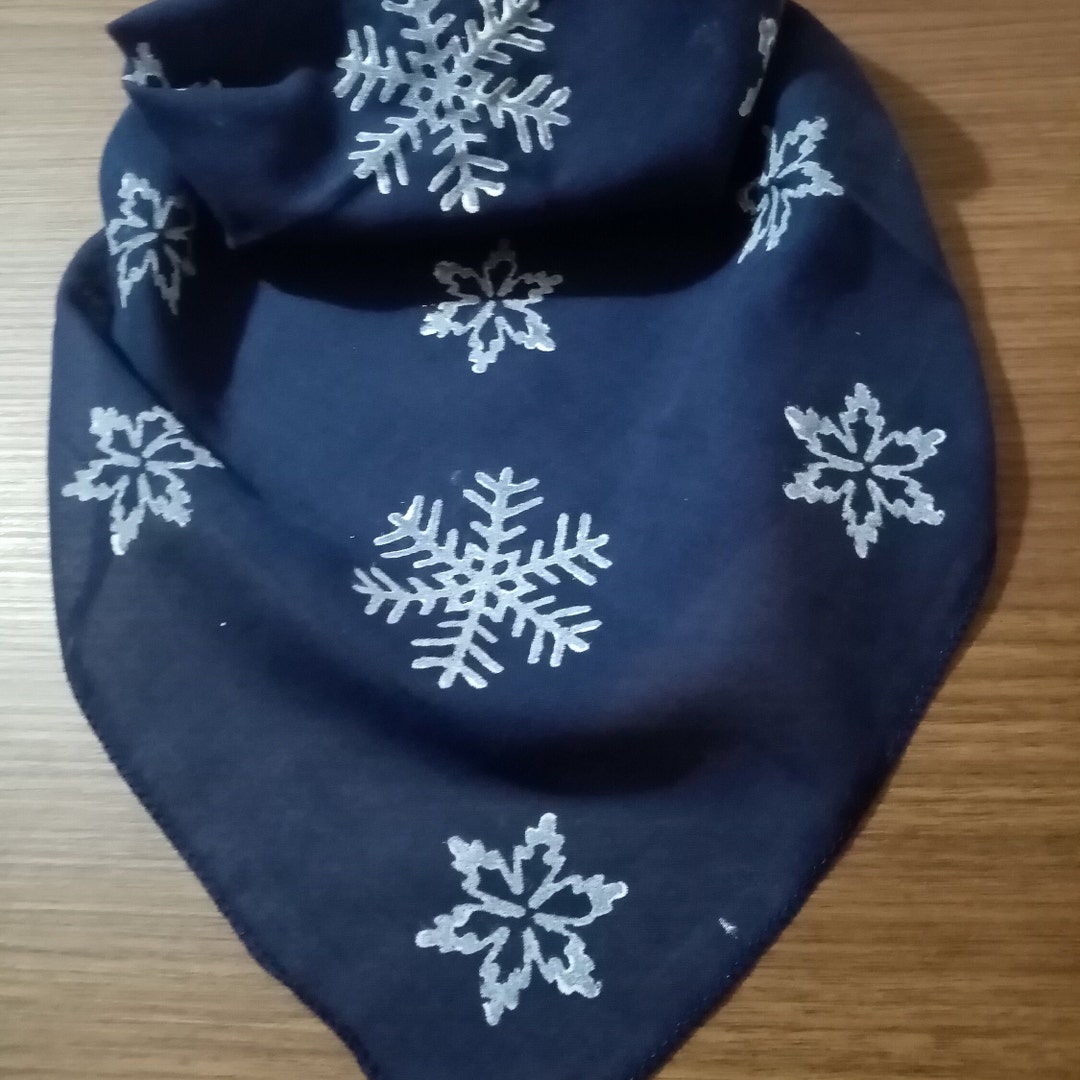 Snowflake Navy Blue Bandana, Snowflake Christmas Gifts, Navy Blue ...