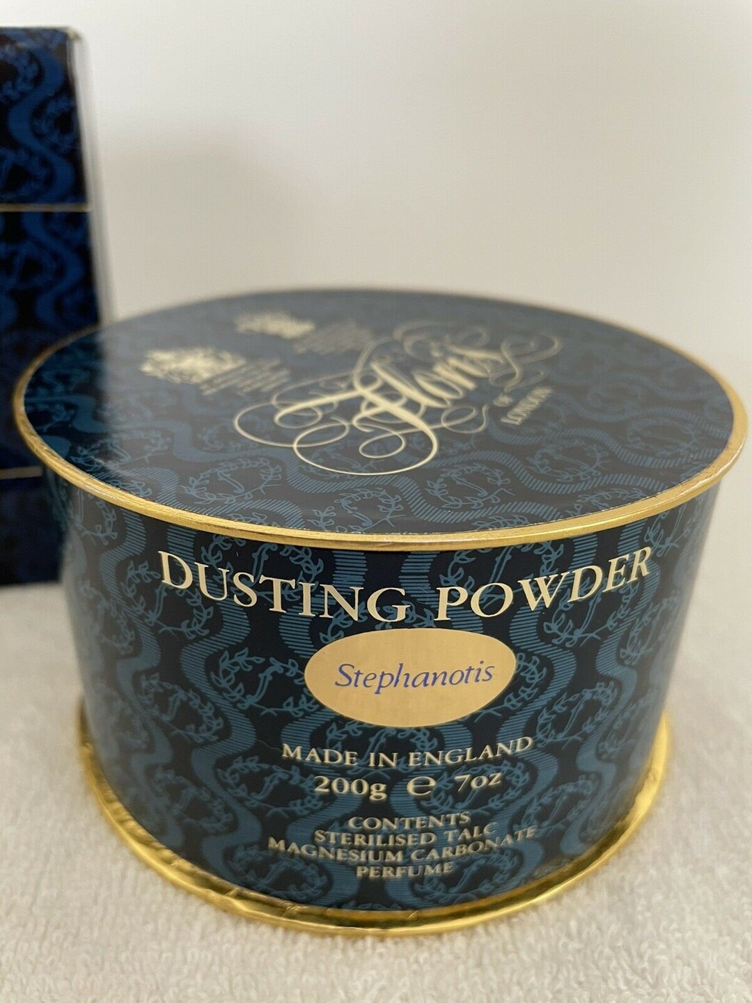 Floris Stephanotis Dusting Body Powder 7 Oz Vintage - Etsy