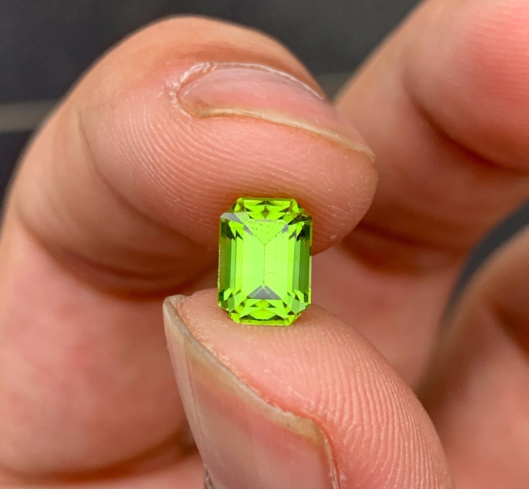 Peridot Cut Stone for Engagement Ring , 2.10 CT Genuine Emerald Cut ...