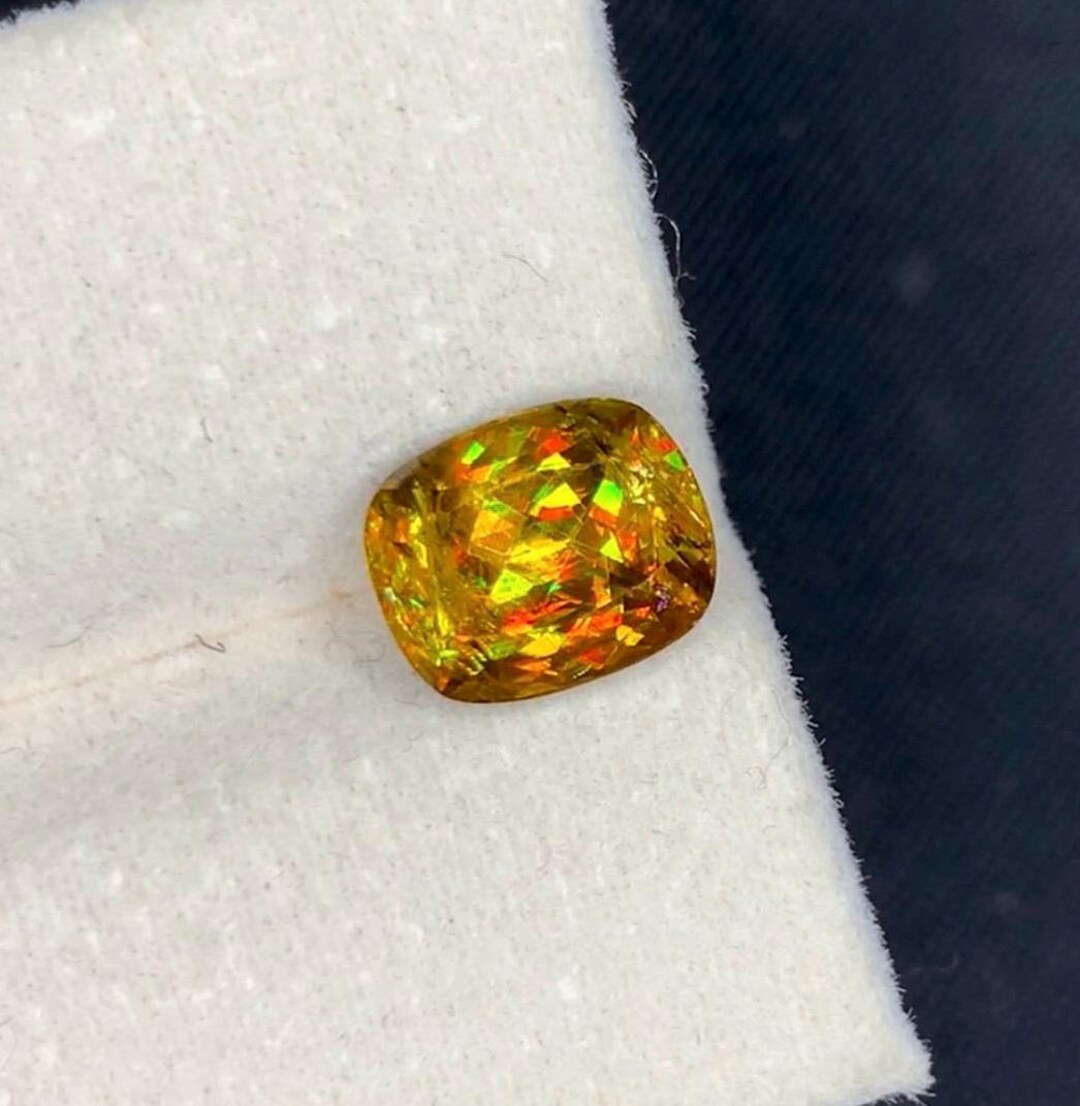Ultra Fire Sphene Titanite Gemstone With Strong Trichroism , Cushion ...