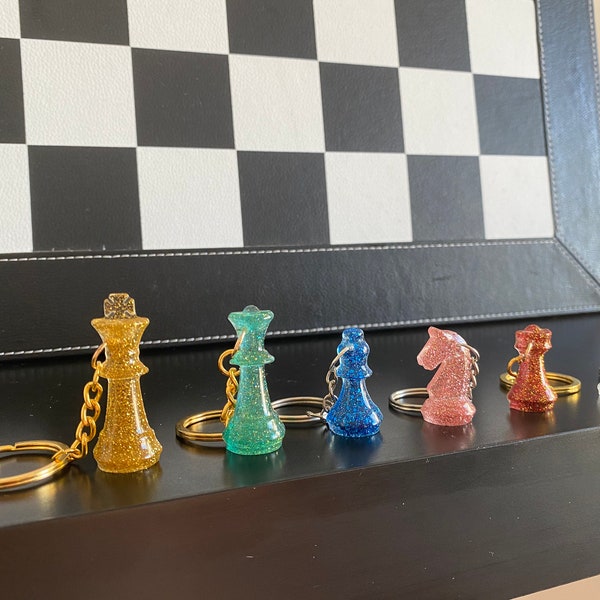 Resin Chess Set - Etsy